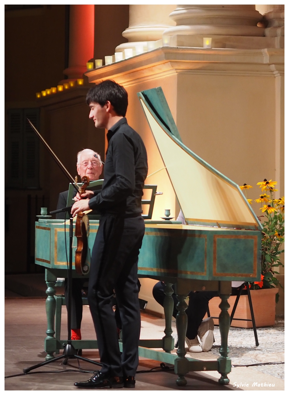 Festival de Musique de Menton – Théotime Langlois de Swarte/William Christie – Globe Trotteuse